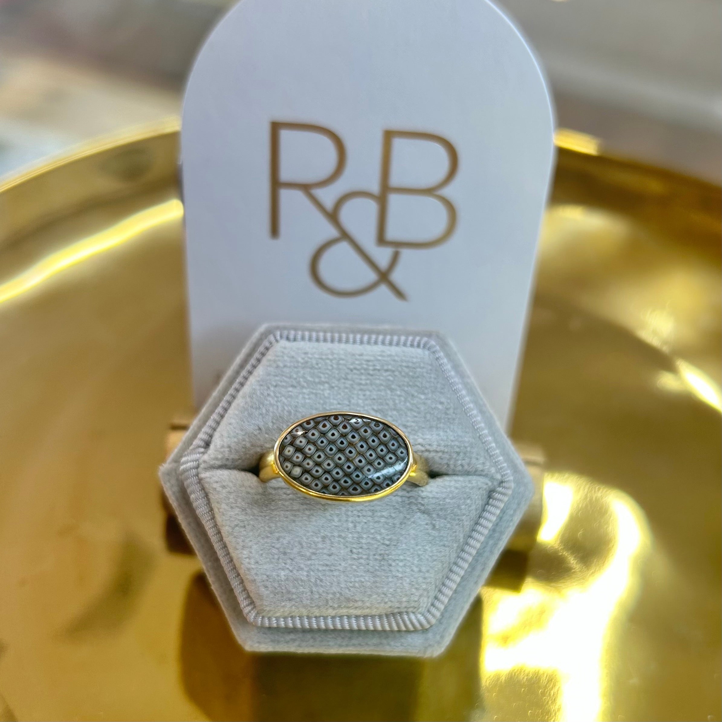 Solid gold snake skin stone ring – Rare and Beautiful