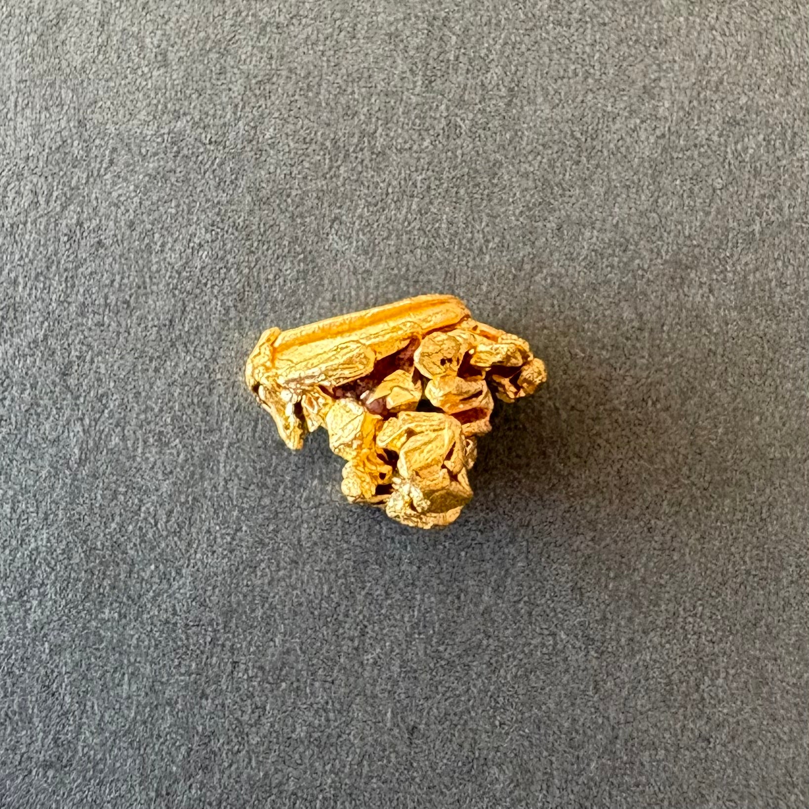 Gold Crystal cluster – Rare and Beautiful